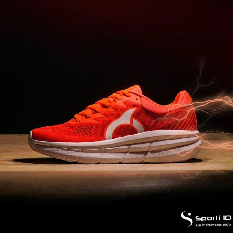 Jual Sepatu Running Ortuseight Hyperfuse 1.4 - Peach White 11040088 ...
