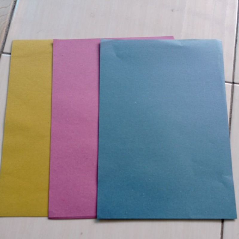Jual Kertas MC merah( pink) / Kuning/ Biru/ Hijau/Papirus (1 pak = 100 ...