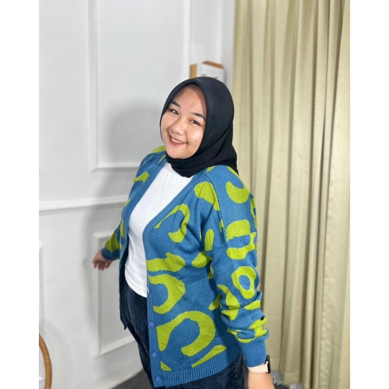 Jual AKAVI - LEINZ CARDIGAN SUPER JUMBO OUTER BIGSIZE ATASAN RAJUT ...