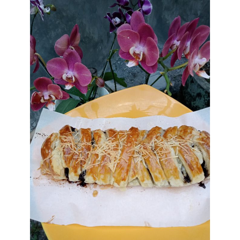 Jual Strudel pisang coklat lumer | Shopee Indonesia