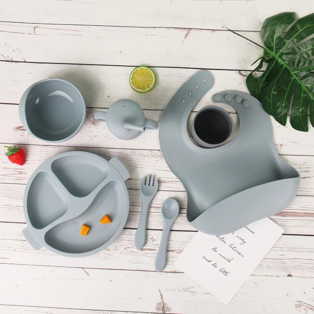 Jual PERALATAN MAKAN BAYI SILIKON 6 IN 1 / SET ALAT MPASI BAYI ...