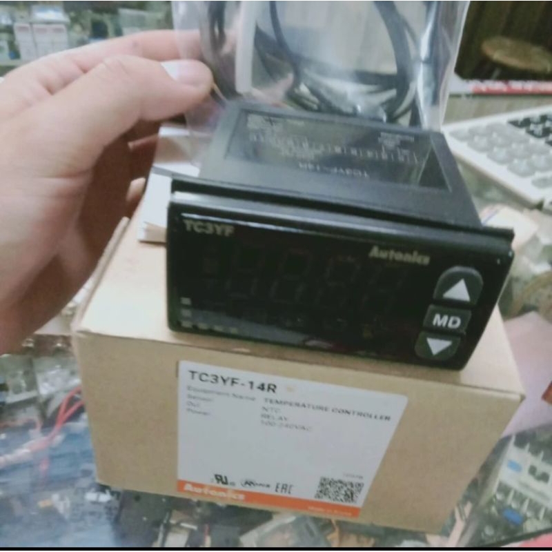 Jual TEMPERATUR CONTROLLER AUTONICS TC3YF-14R ORIGINAL ASLI | Shopee Indonesia