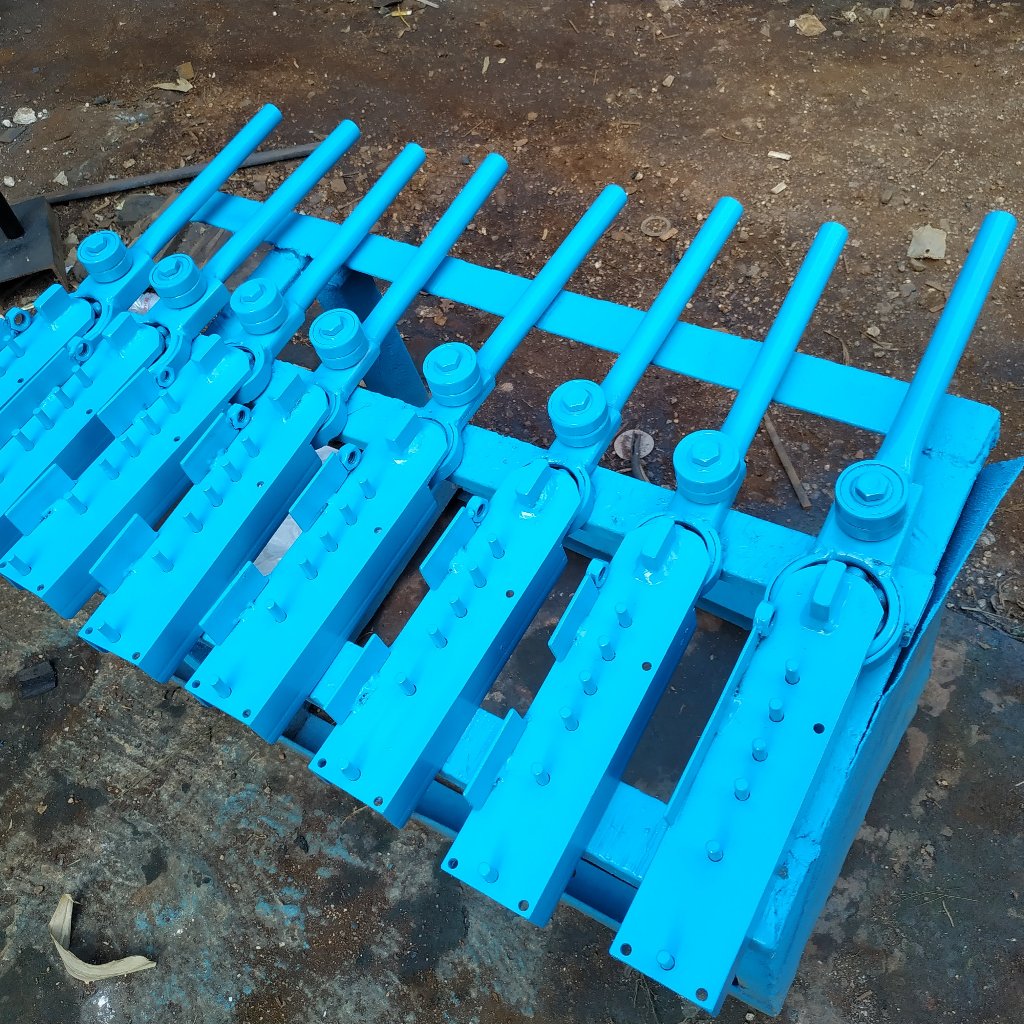 Jual ALAT PENEKUK BESI ( UKURAN 4 6 8 10 MM)BETON BUAT BEHEL | Shopee ...