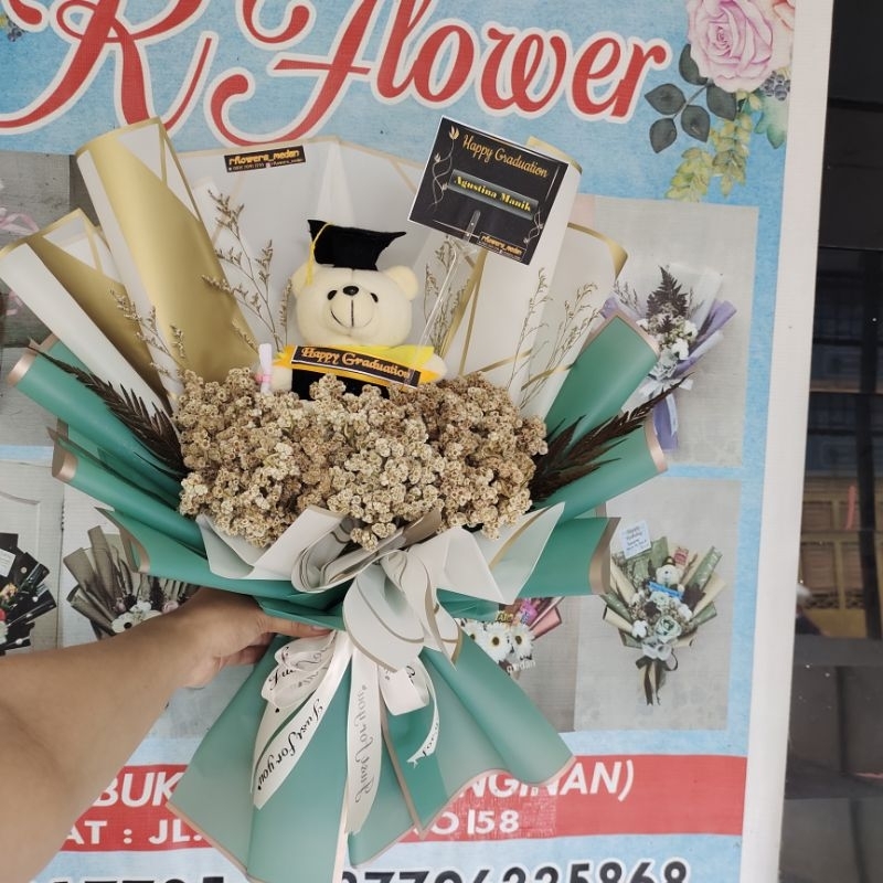 Jual Buket Bunga / Bunga edelweis / buket bunga edelweis / boneka ...