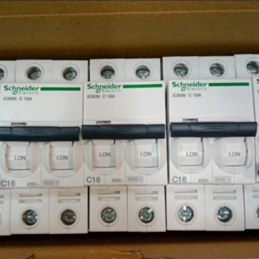 Jual KODE Q56B MCB Miniature Circuit Breaker Schneider IC6N 2P 16A ...