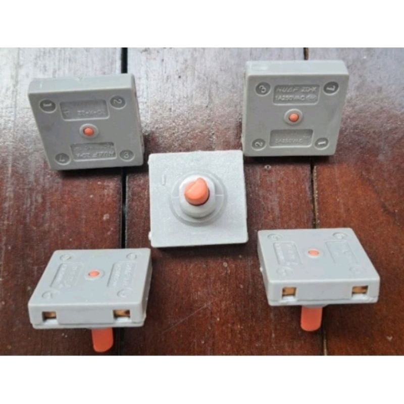 Jual Switch/saklar Regency dan Sekai 3 speed 16inchi | Shopee Indonesia