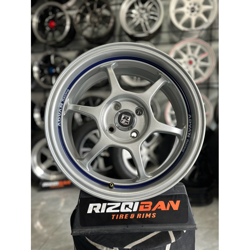 Jual velg advan RG r16 warna silver pcd 4x100 lebar 7 kondisi baru | Shopee Indonesia