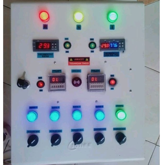 Jual panel listrik kandang ayam close house 3 phase, untuk 4 kipas ...