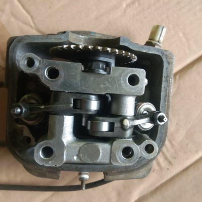 Jual blok cylinder head beat fi kzl 2013.isi full asli copotan | Shopee ...