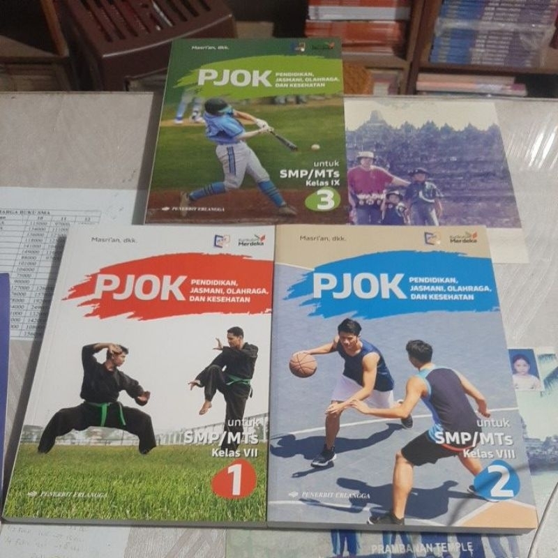 Jual PJOK (Pendidikan Jasmani Olahraga dan Kesehatan Kelas VII VIII dan IX SMP) ( Kurikulum ...