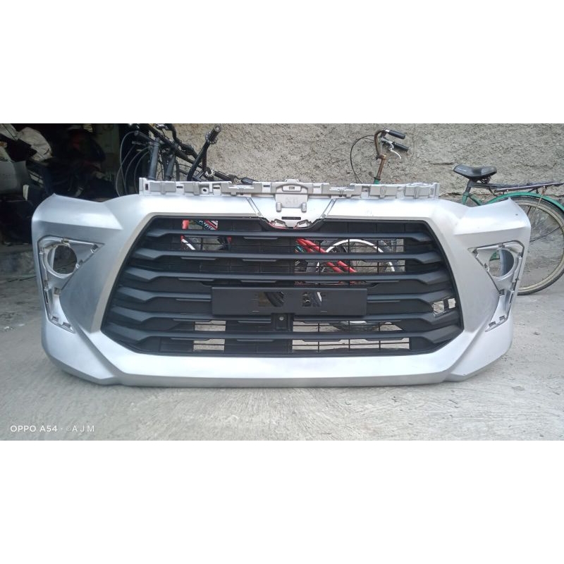 Jual Bumper depan avanza 2021 2022 2023 scound original | Shopee Indonesia