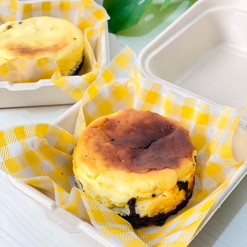 Jual BASQUE BURNT CHEESECAKE BROWNIE KUE ULANG TAHUN DESSERT ENAK KUE ...
