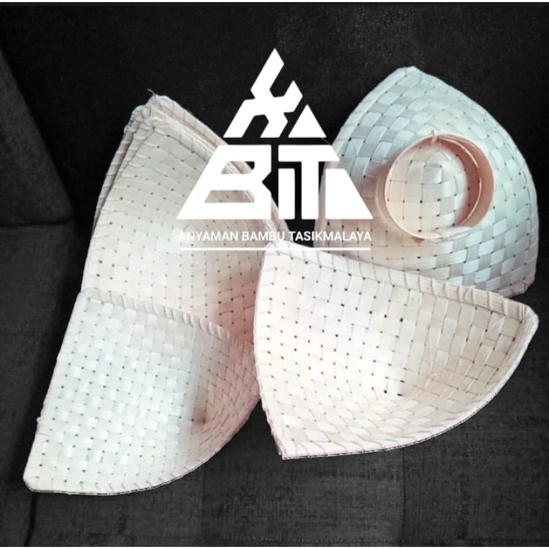 Jual Piring Bambu Pring pincuk Anyaman Bambu Serbaguna piring pecel ...