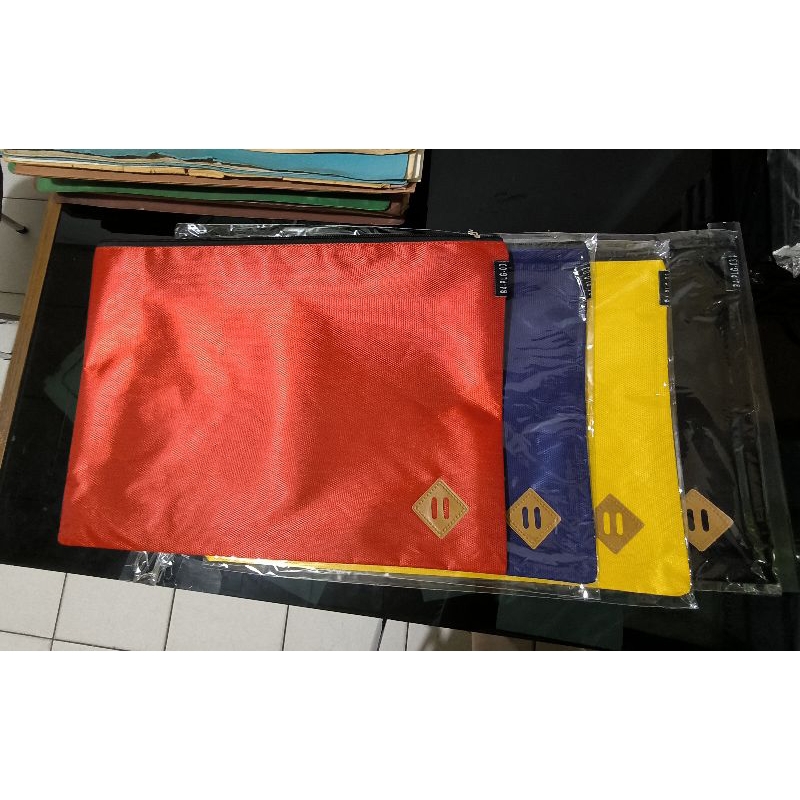 Jual Map dokumen/map resleting warna(uk 40x27cm)per pcs | Shopee Indonesia