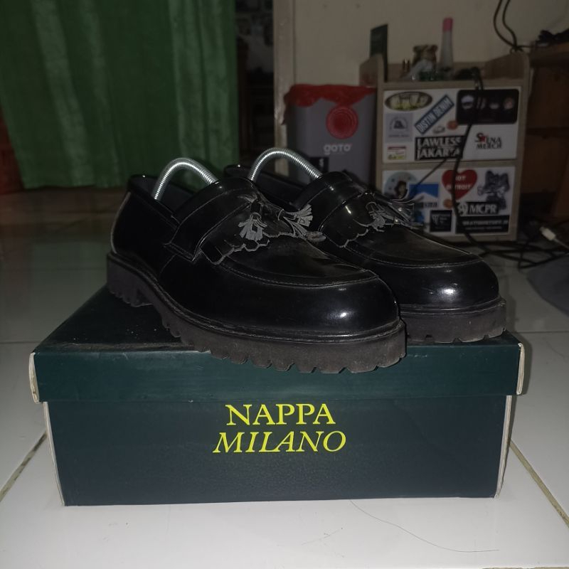 Jual Nappa Milano Sam Tassel Black (Men) | Shopee Indonesia
