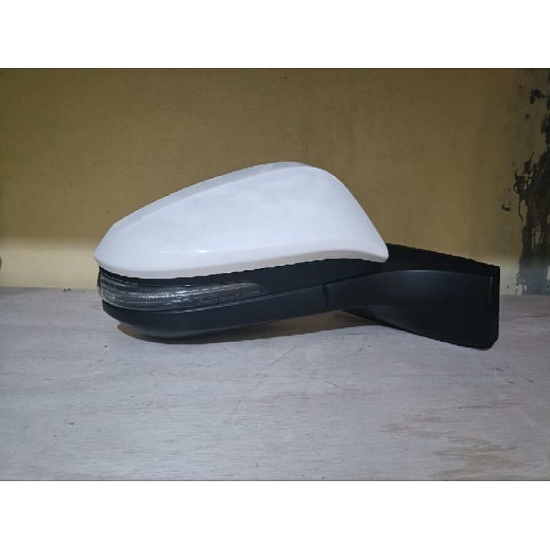 Jual spion inova zenix lipat otomatis original toyota | Shopee Indonesia