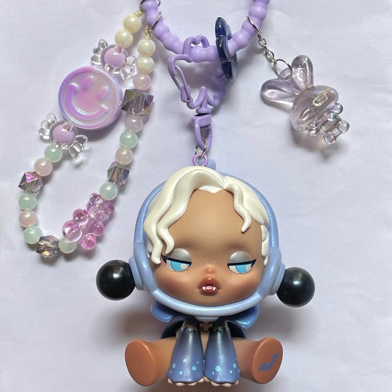 Jual skullpanda vampire-ancient castle popmart keychain | Shopee Indonesia