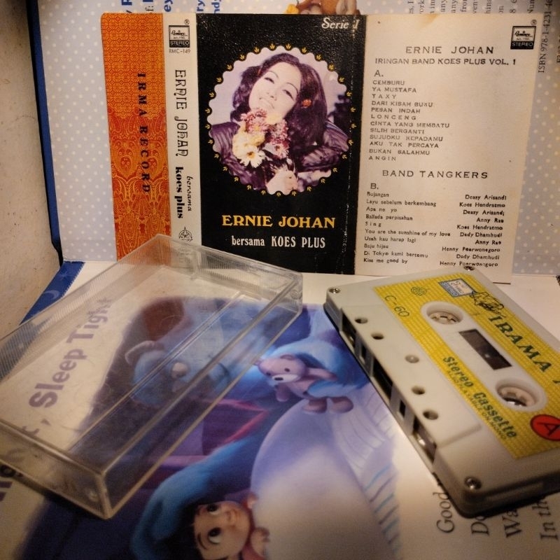 Jual KASET PITA ERNIE JOHAN bersama KOES PLUS | Shopee Indonesia