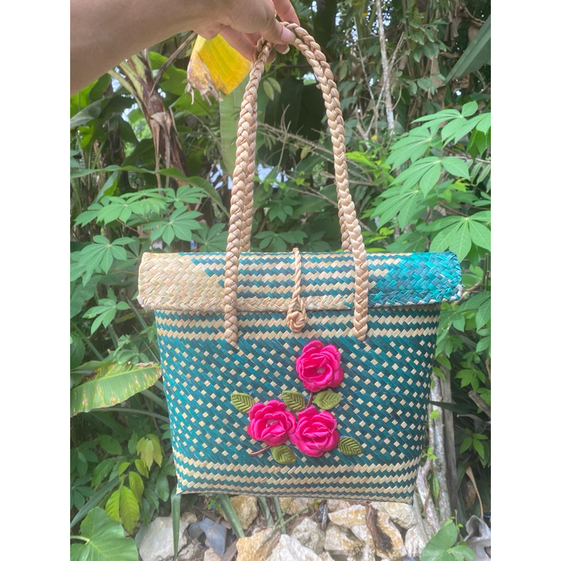 Jual Tas purun sulam bunga | penutup | Shopee Indonesia