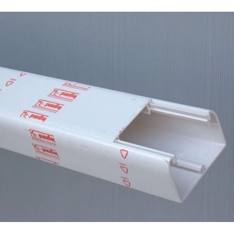 Jual Adaptable DLP Trunking Legrand 50x105 Legrand 010424 Panjang 2 ...