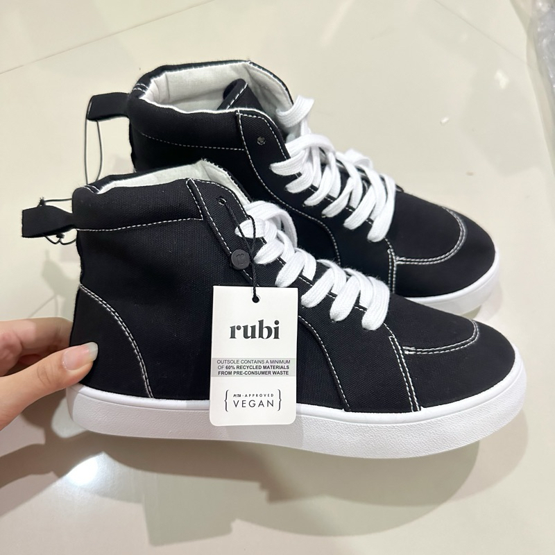 Jual rubi sepatu tinggi hitam kode 7627 | Shopee Indonesia