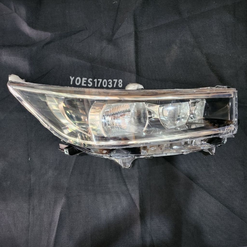 Jual Headlamp Lampu Depan Innova Reborn 2016 2020 Tipe G | Shopee Indonesia