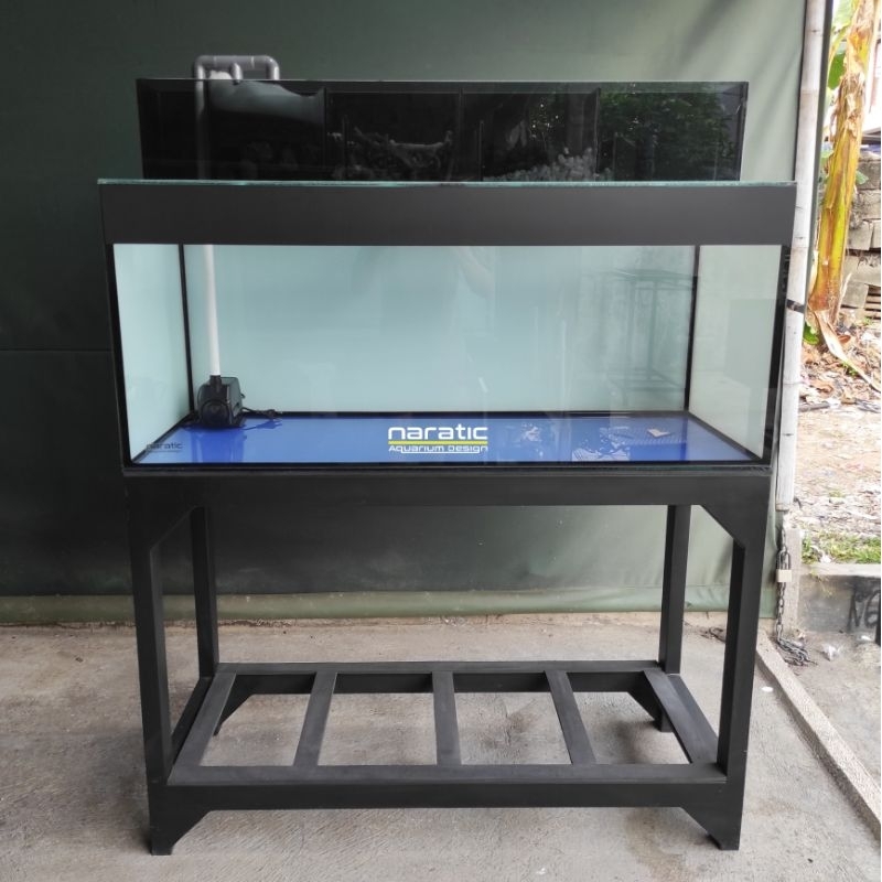 Jual Aquarium fullset 120x50x50 8mm rak holo 4x6 galvanis | Shopee ...