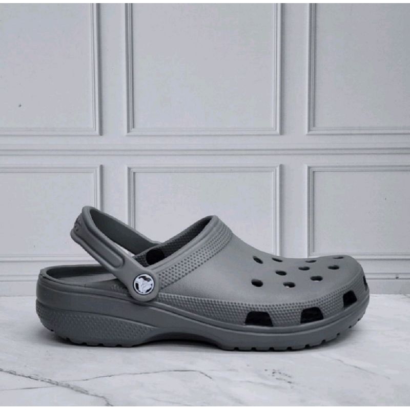 Jual Crocs Classic clog / Sandal Pria wanita Crocs Classic | Shopee ...
