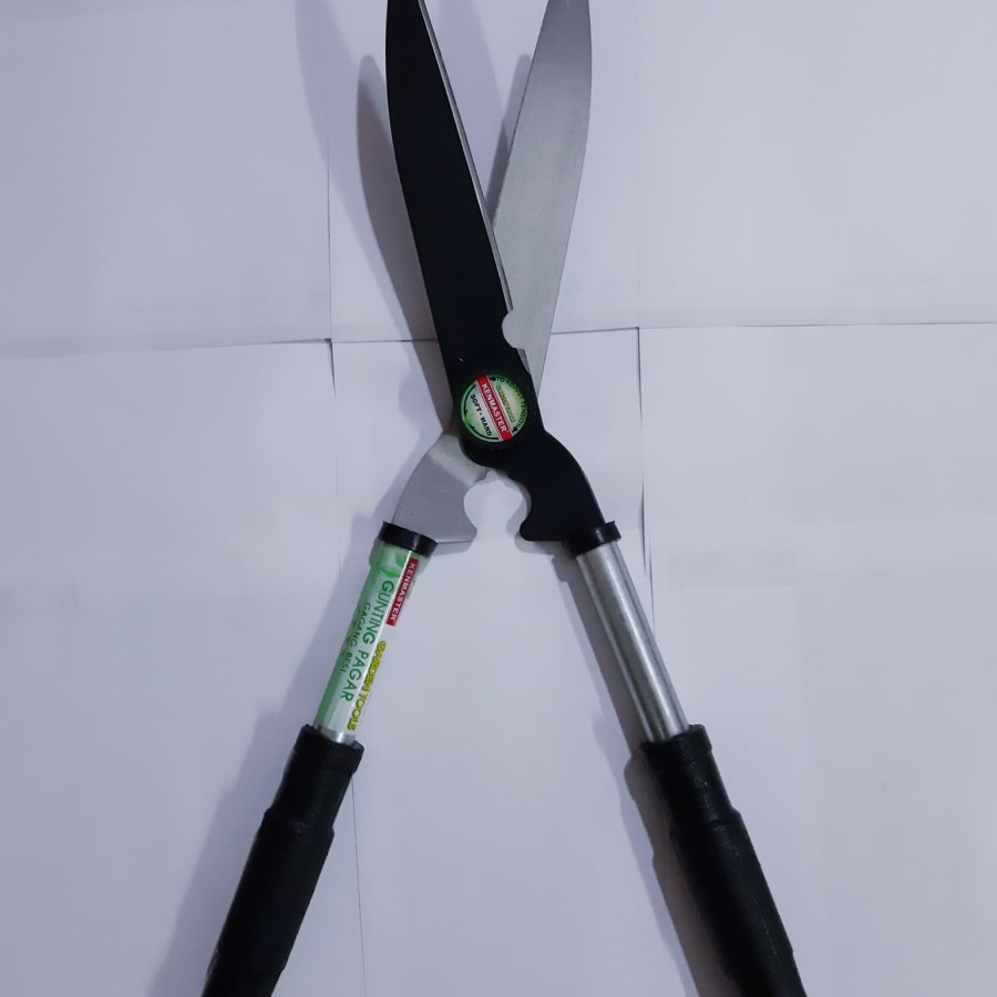 Jual GUNTING RUMPUT-GUNTING TAMAN GAGANG BESI KENMASTER | Shopee Indonesia