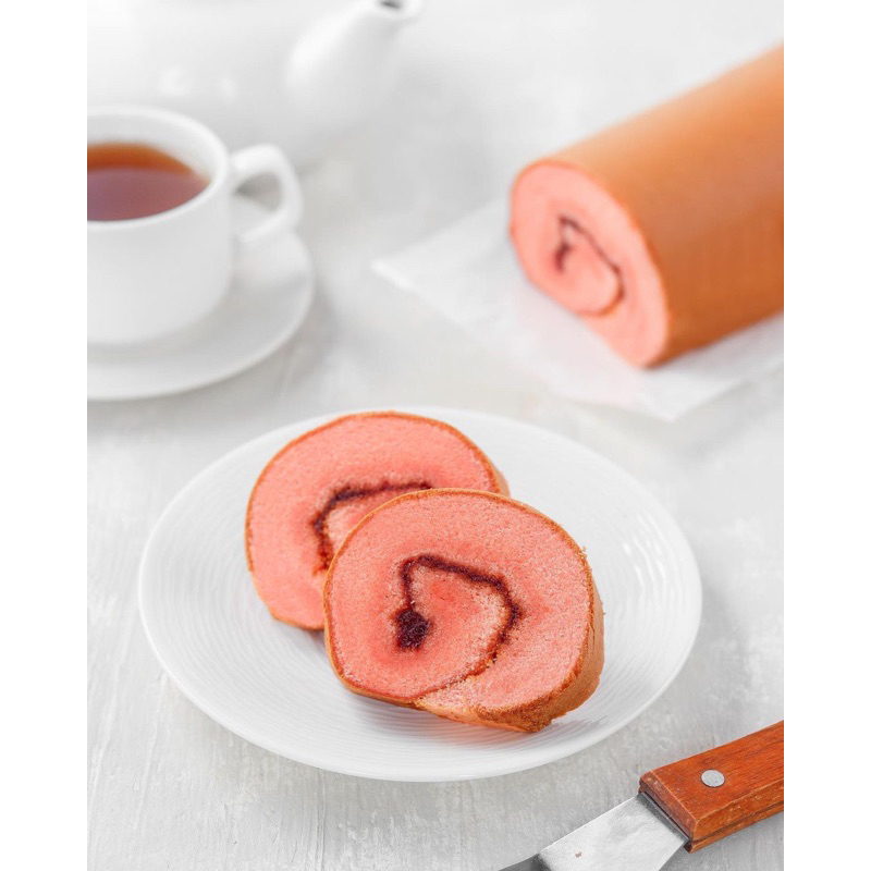 Jual BOLU GULUNG HJ ENONG VARIAN/STRAWBERRY/BLUEBERRY/DURIAN | Shopee ...