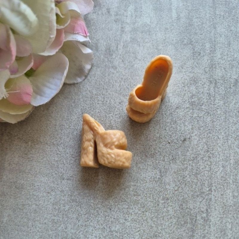 Jual Sepatu Barbie Dream Besties beige | Shopee Indonesia