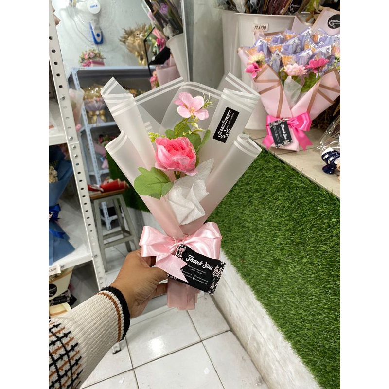 Jual buket bunga mawar palsu 1 tangkai ukuran 30cm | Shopee Indonesia
