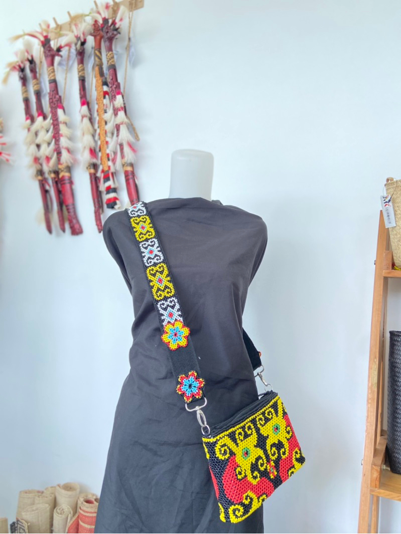 Jual Manika Kaltim - Strap Bag / Tali Tas Anyaman Manik Dayak ...