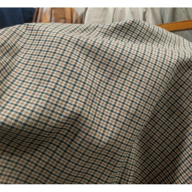 Jual bahan kain semi wool motif / kain semi wool tebal / kain semi wool ...