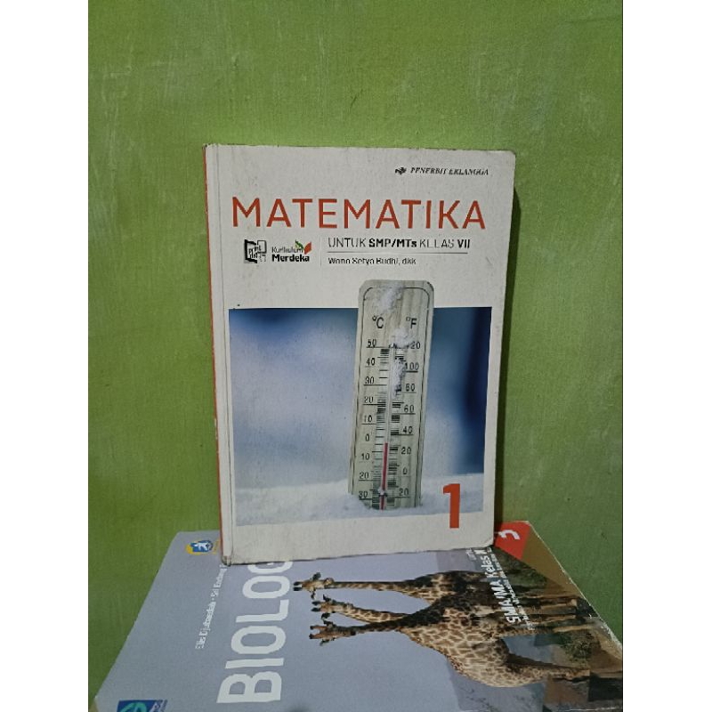 Jual buku matematika untuk SMP kelas VII kurikulum merdeka Erlangga ...