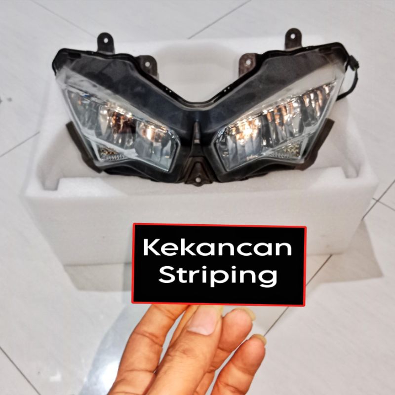 Jual Headlamp Lampu depan Original ZX-25R dan All New Ninja 250fi (2018 - 2023) | Shopee Indonesia
