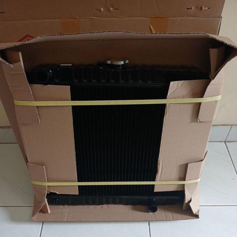 Jual radiator isuzu panther kapsul LM LS touring type manual | Shopee ...