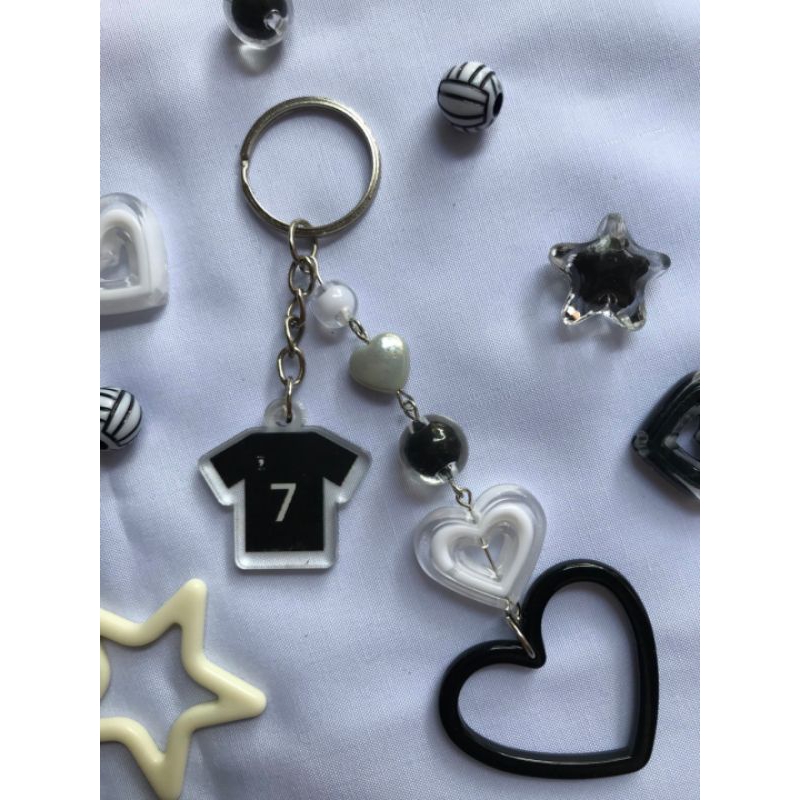 Jual MIYA ATSUMU KEYCHAIN (Haikyuu) | Shopee Indonesia