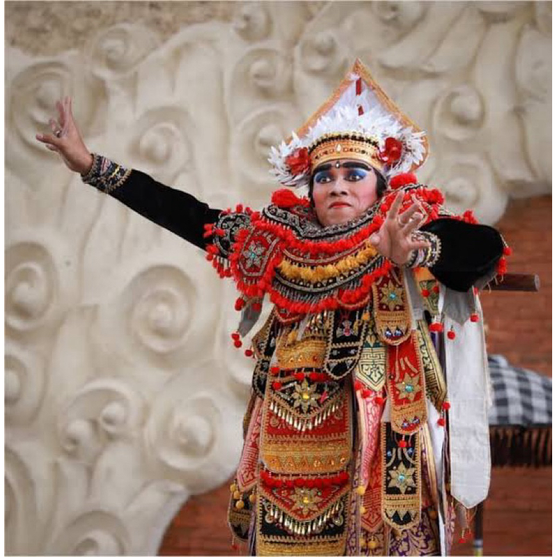 Jual Kostum Tari Badis Tunggal / Set lengkap Kostum Tari Baris Bali ...