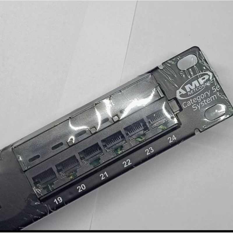 Jual Patch Panel 24 PORT Cat 5 - Cat 5e AMP Commscope | Shopee Indonesia
