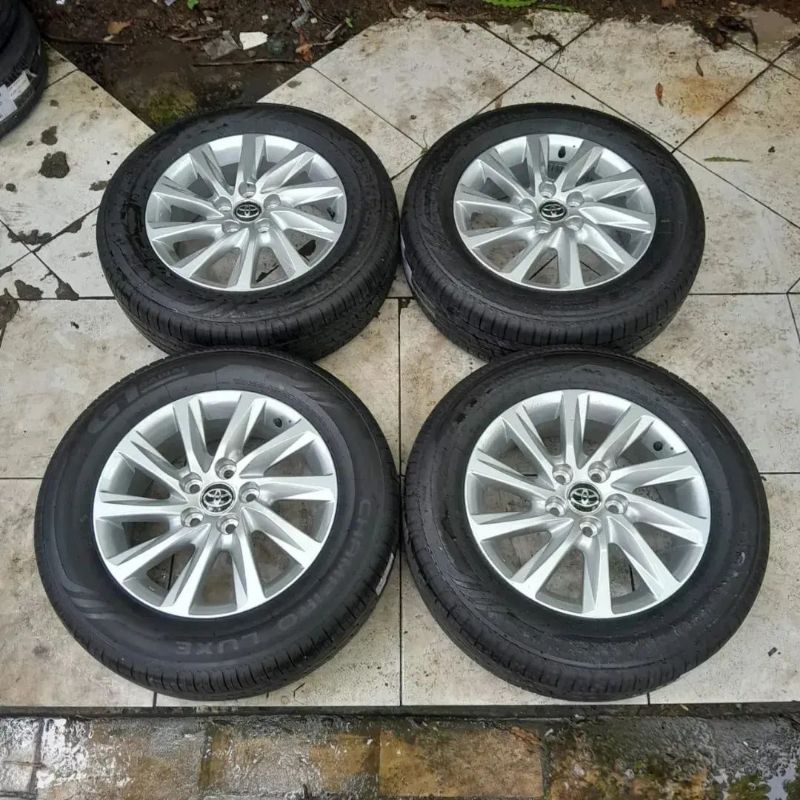 Jual Velg Seken Oem Copotan Innova Zenix Ring 16 Pcd 5x114,3 Silver Ban ...