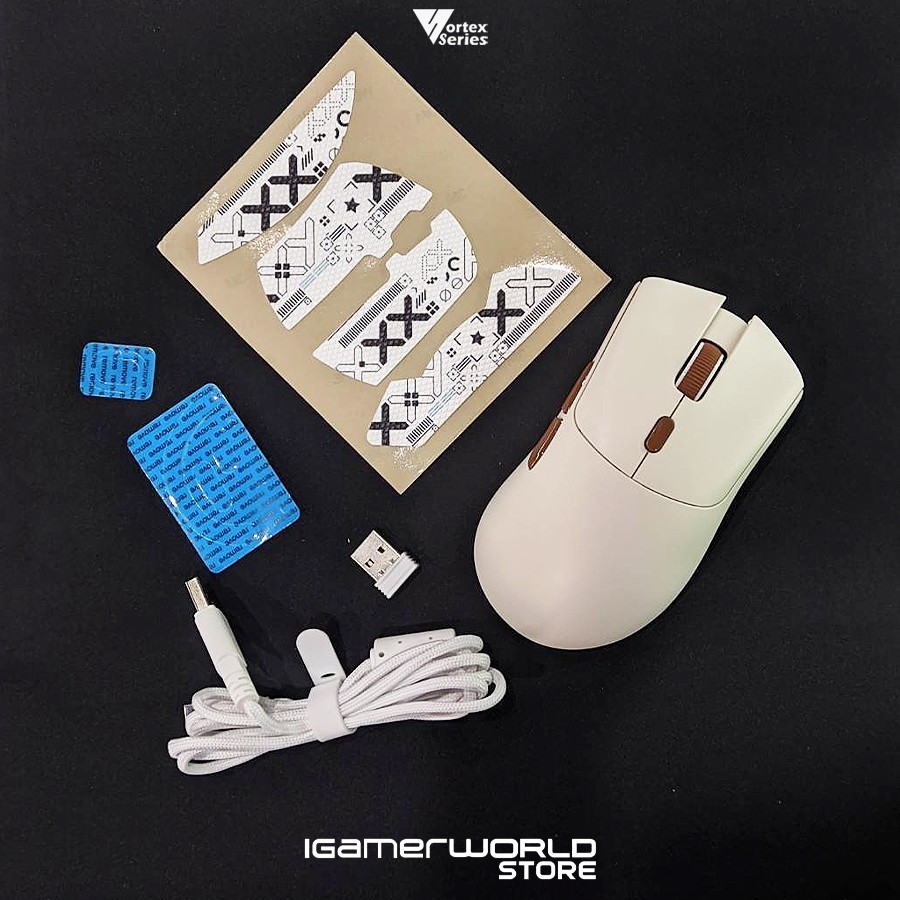 Jual VortexSeries ONI R1 Ergonomic Lightweight Wireless Gaming Mouse ...