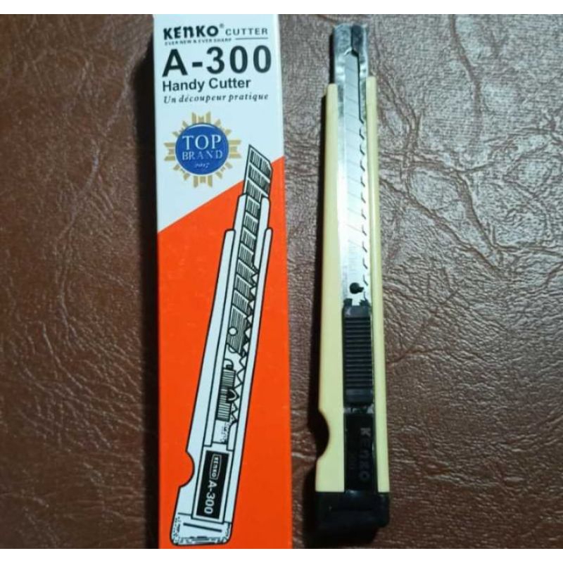 Jual PISAU CUTTER KENKO A300 | Shopee Indonesia