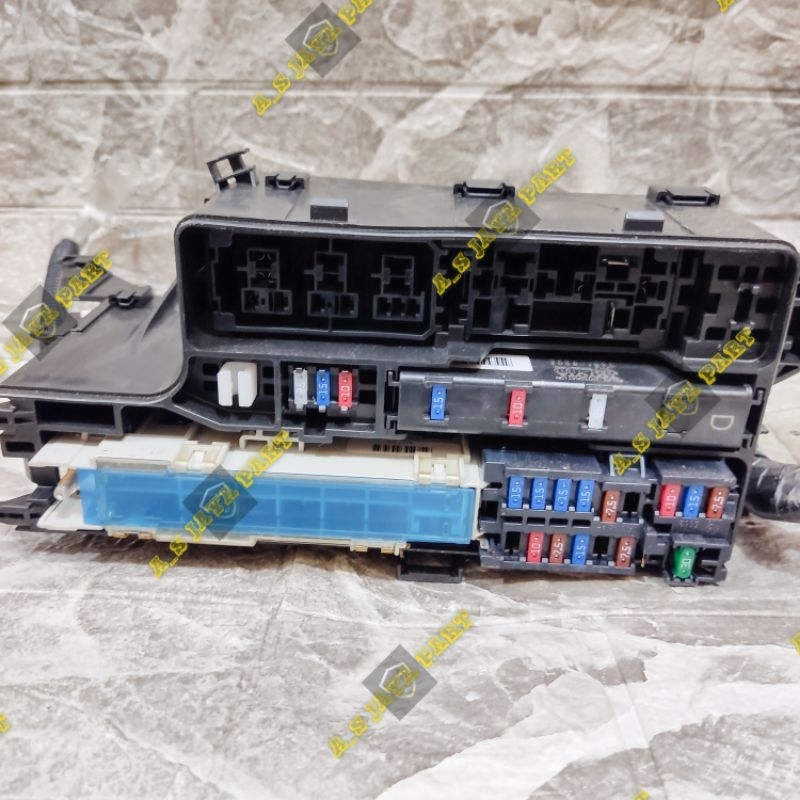 Jual FUSE BOX ASSY INNOVA ORIGINAL KOMPLIT | Shopee Indonesia