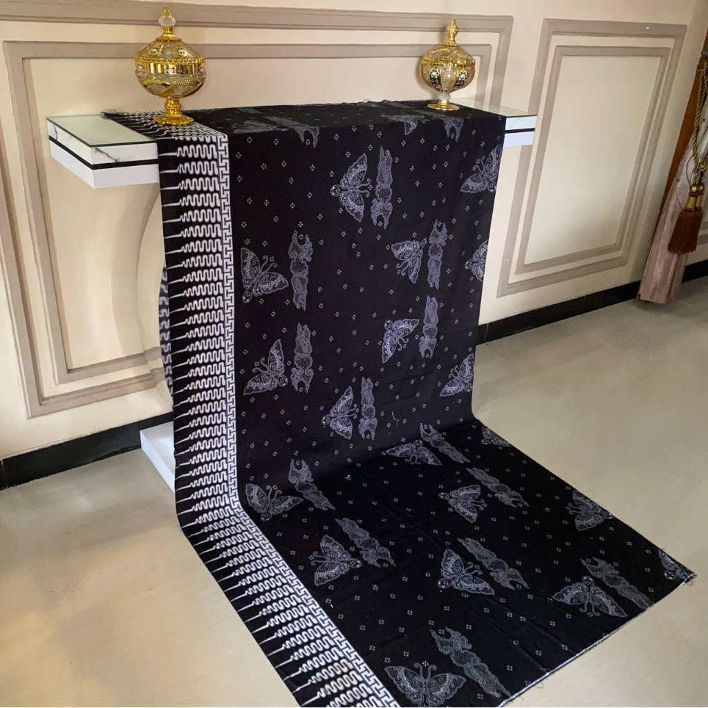 Jual Kain Batik Khas Pekalongan Motif kupu Slebew Batik Tradisional ...