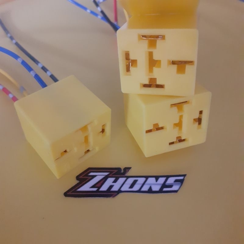 Jual SOKET SOCKET RELAY KLAKSON LAMPU 4 KABEL KUNING | Shopee Indonesia