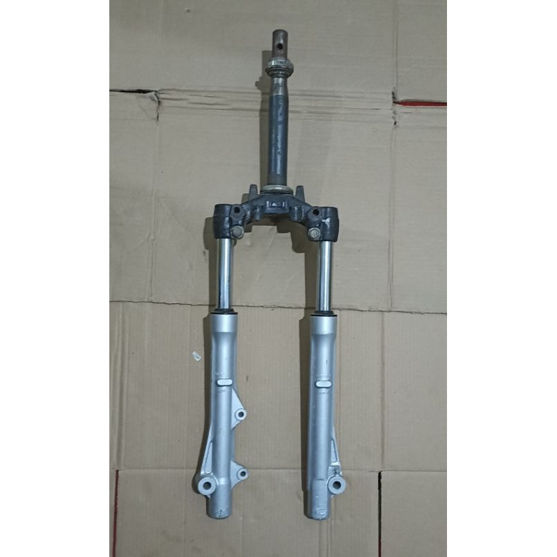 Jual shock depan set segitiga Supra x Supra fit lama original second ...