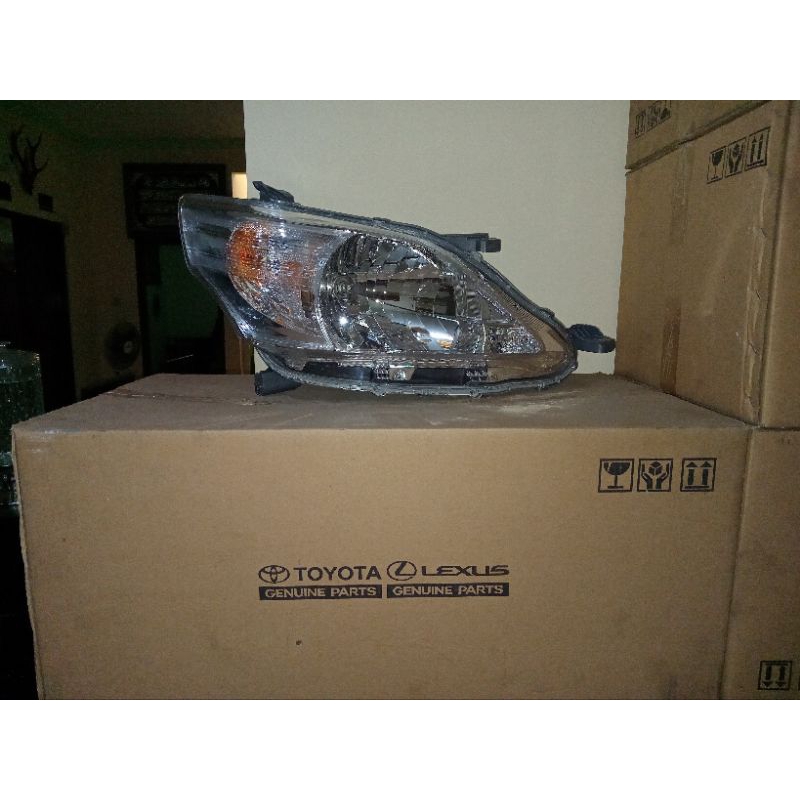 Jual headlamp kijang innova barong 2012 2013 2014 2015 original ...