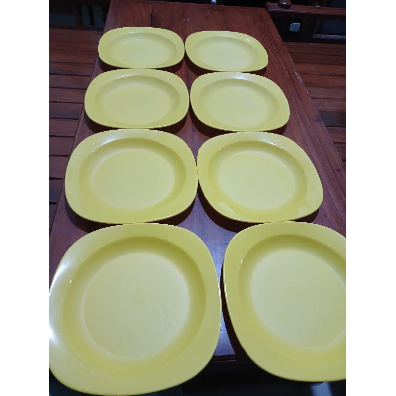 Jual piring tupperware Kuningan blashoom | Shopee Indonesia
