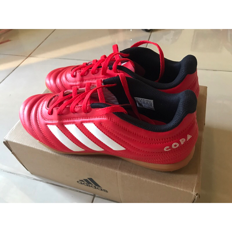 Jual Sepatu Futsal Adidas Copa warna merah | Shopee Indonesia
